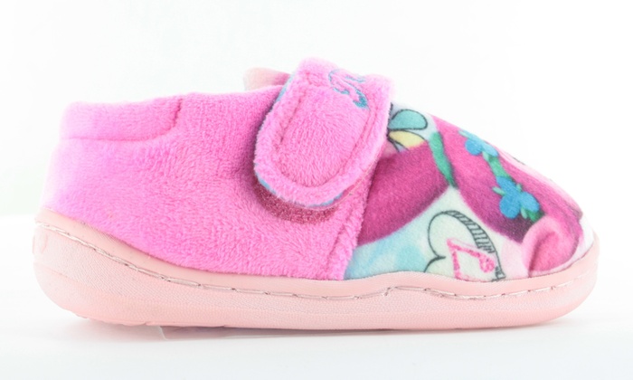 Girls' Slippers | Groupon