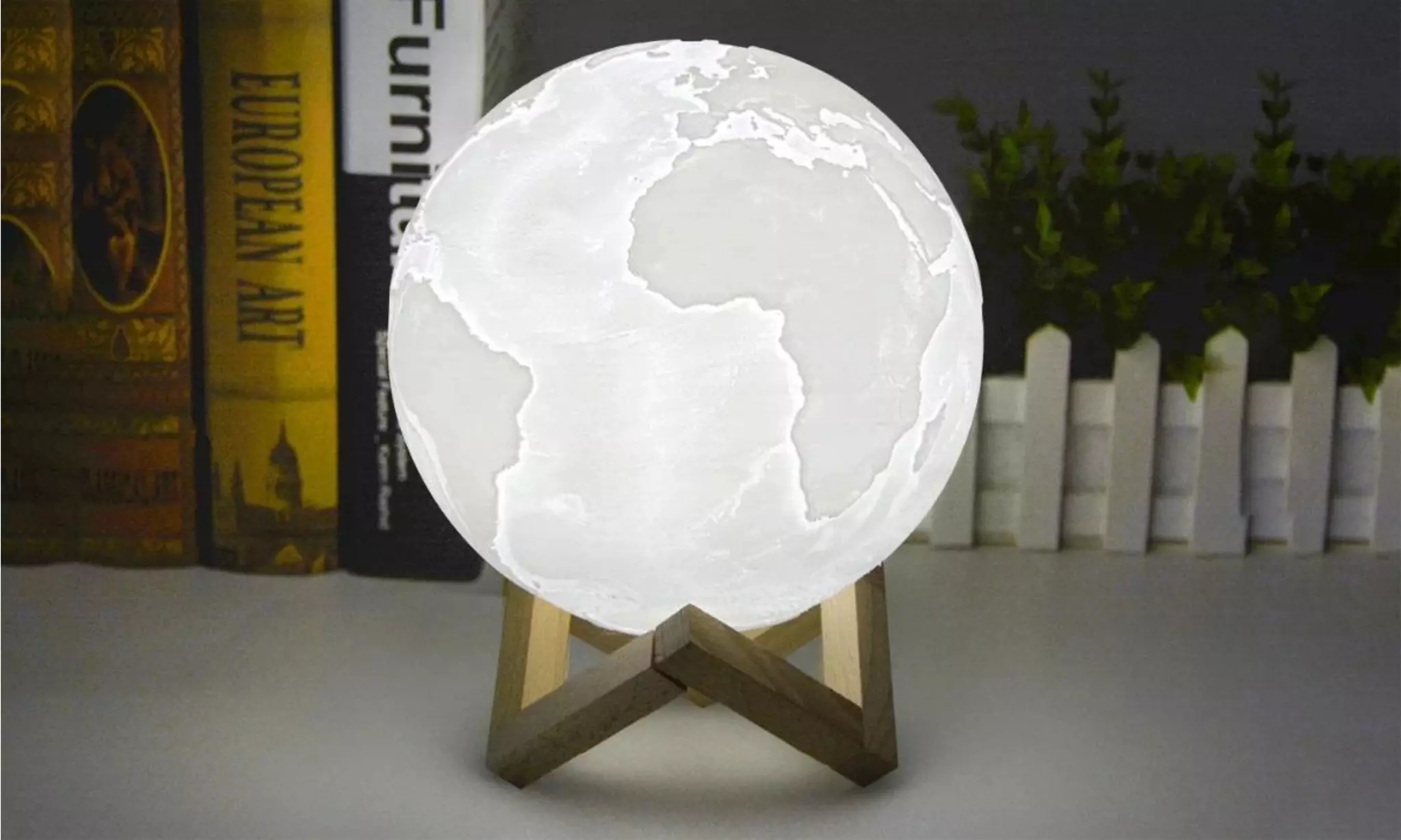 Lampada 3D a forma di emisfero terrestre | Groupon Shopping