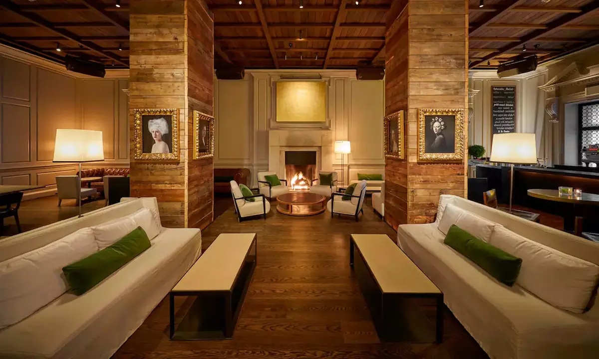 The Chicago Hotel Collection Ambassador Gold Coast in Chicago ...