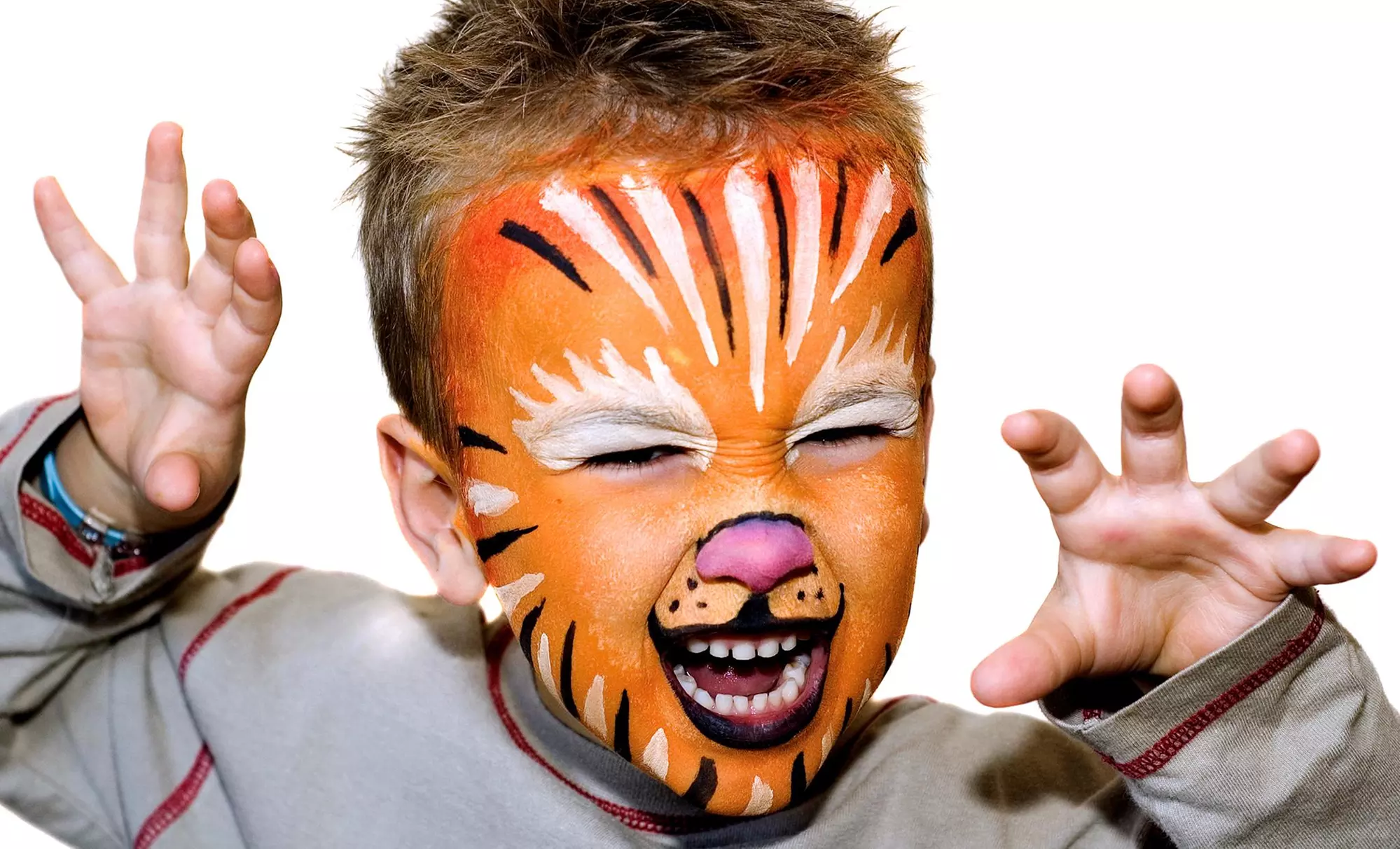 Face Paintings by Yayi in | Groupon