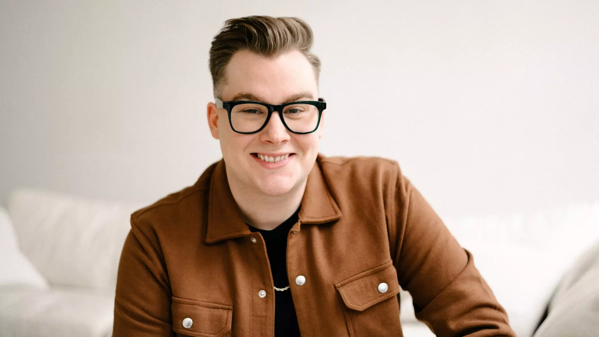 Tom Hearn Live! How Fabulous is that? in Brooklyn | Groupon