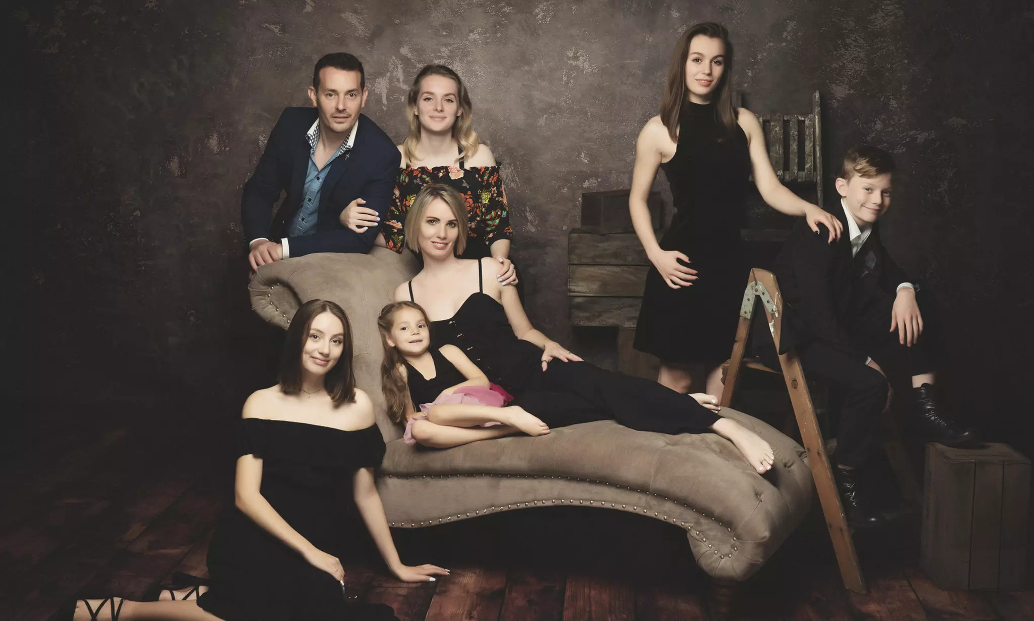 Family Photo Shoot with Included Print - Click Portrait Experiences ...