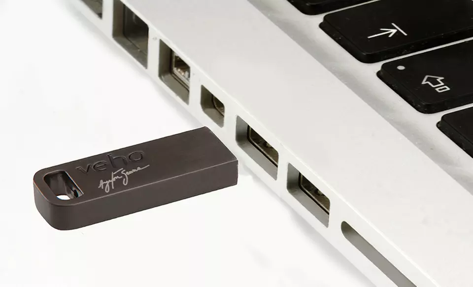 Veho Ayrton 8GB USB Flash Drive | Groupon Goods