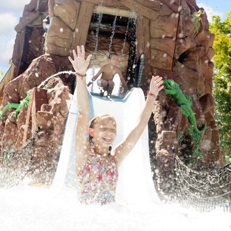 Grand Country Waterpark Resort | Branson