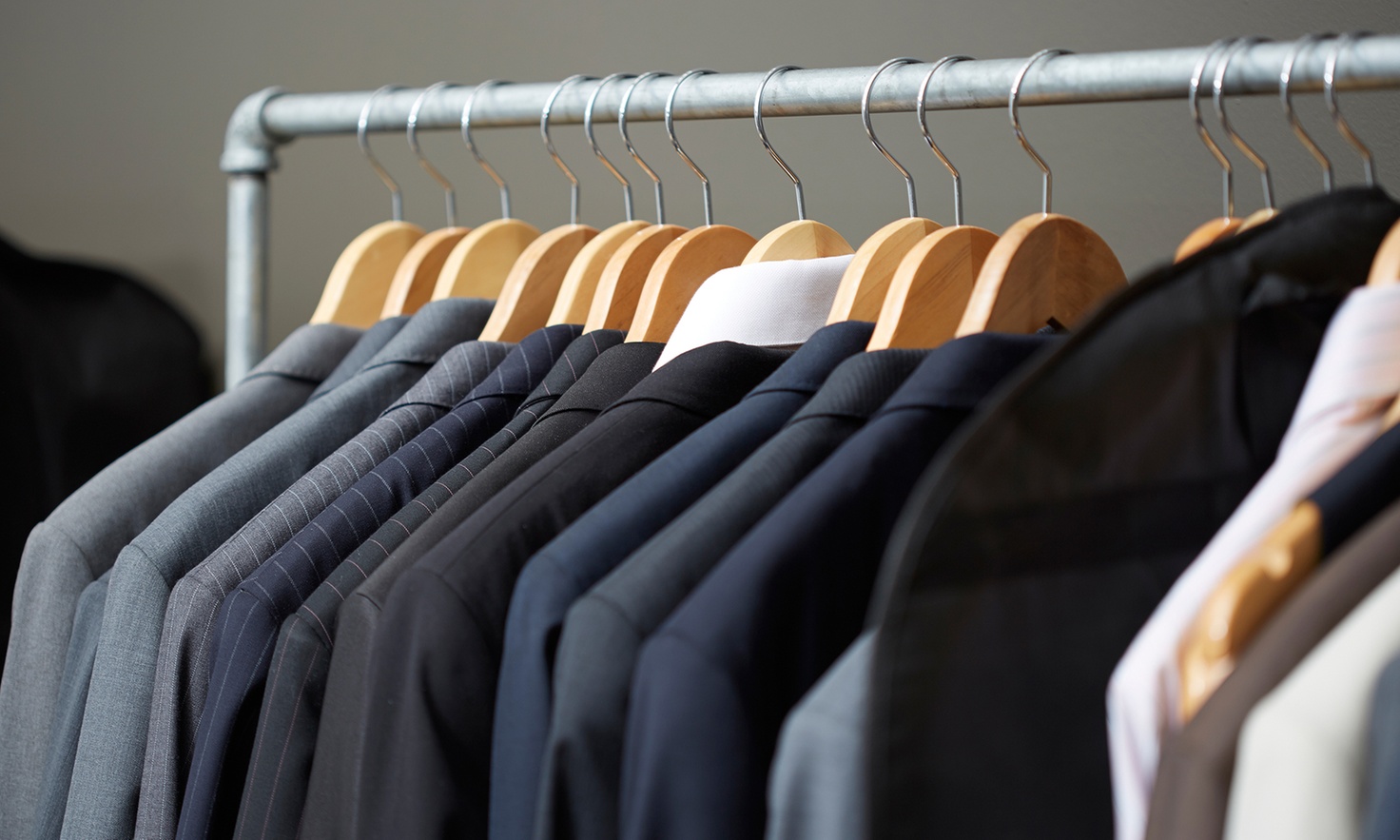 Dry Cleaning Near Me - 1 Hour Dry Cleaning Nearby | Groupon