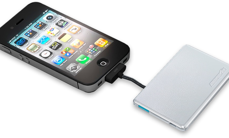 Charge Card Power Bank for iPhone 4/4s | Groupon