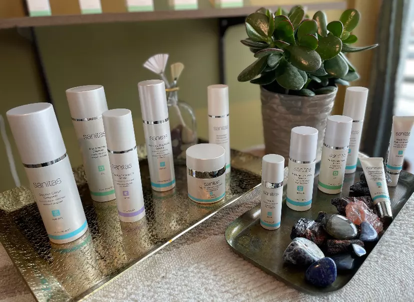*LK RESEG* Nina's at The Metlo in Denver | Groupon