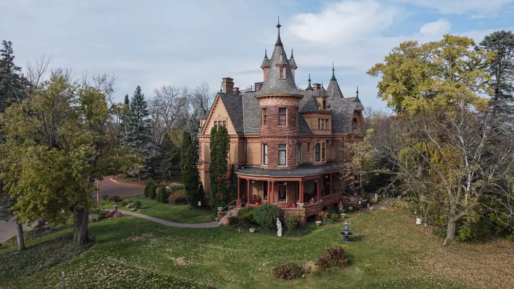 The Henderson Castle - From $34.44 - Kalamazoo | Groupon