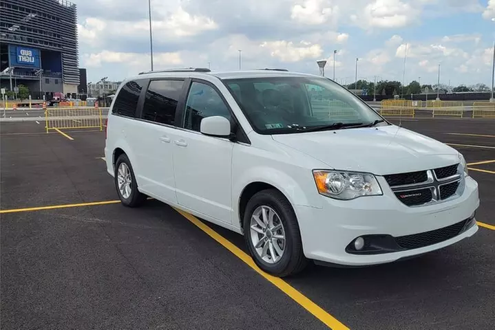 Happy Shuttles Tour - Happy Shuttles Tour | Groupon