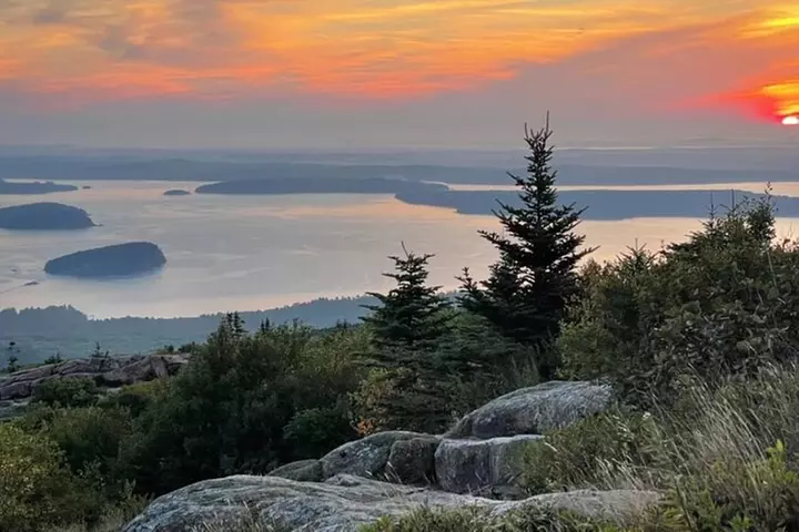 Acadia Royal E-bike Rental in Portland, ME | Groupon