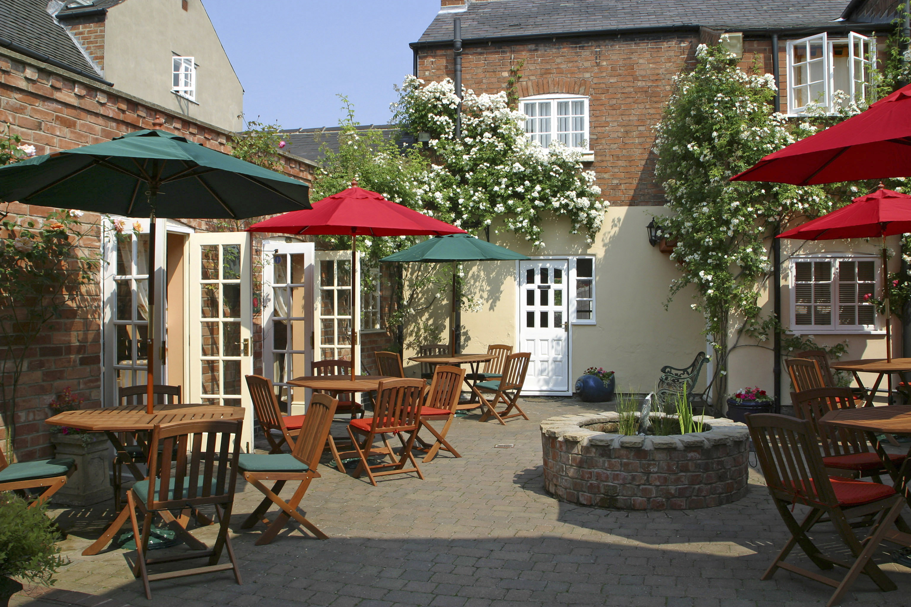 The Country Cottage Hotel - Ruddington, Nottinghamshire | Groupon