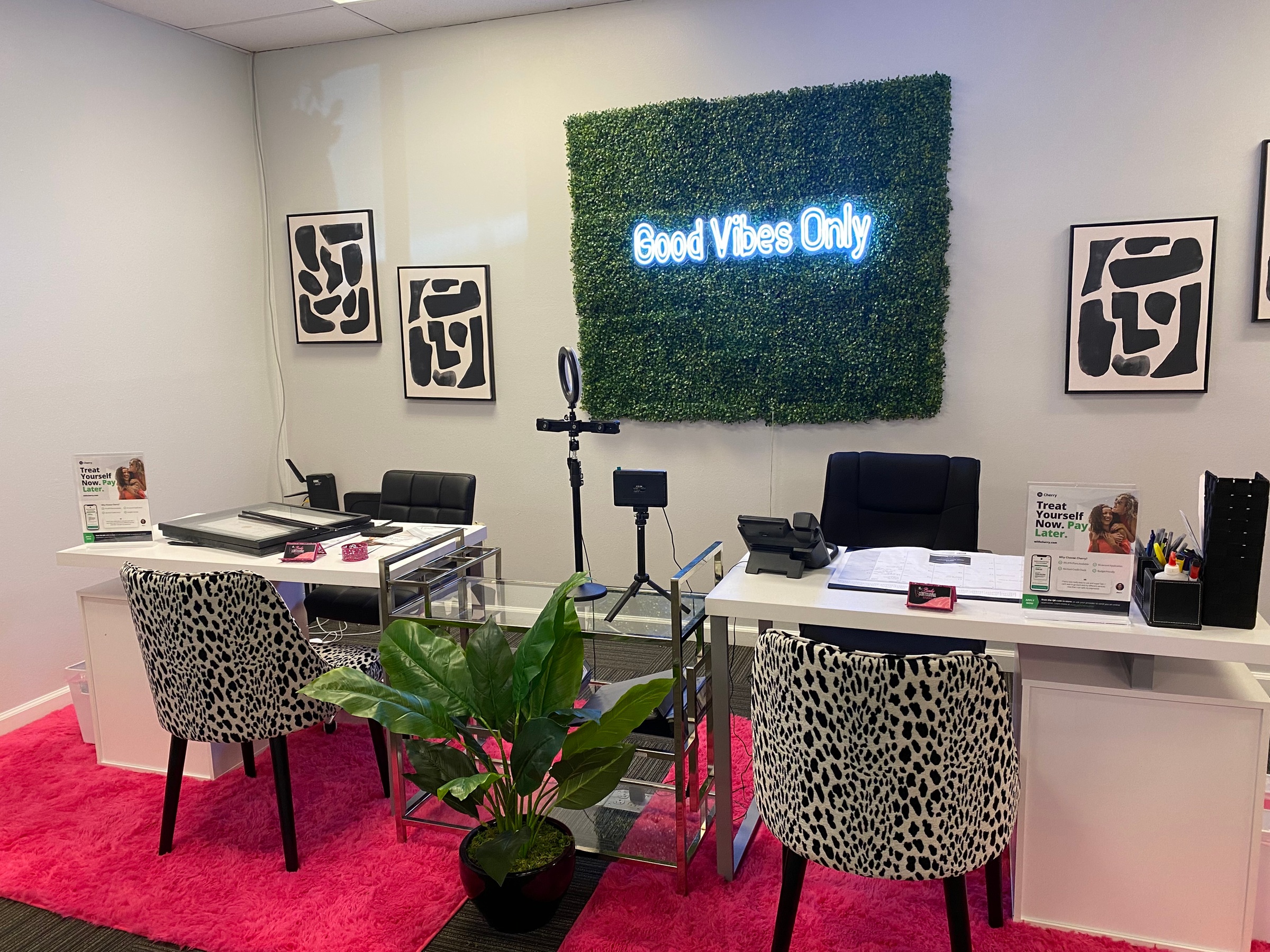 Silk Curves Body Contouring Studio in New Orleans | Groupon