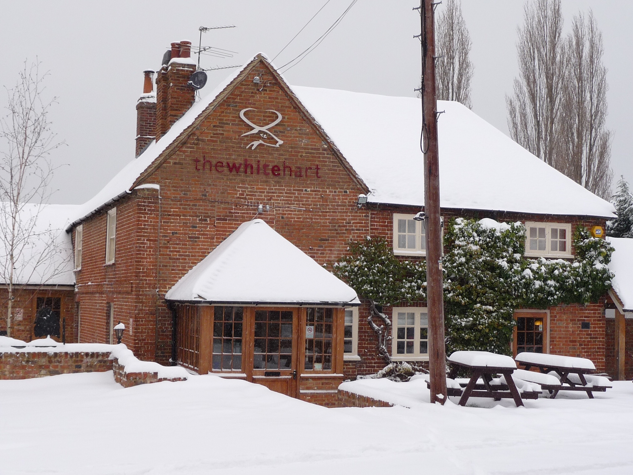 The White Hart Pub, White Hart Lane, Guildford, Surrey - Groupon